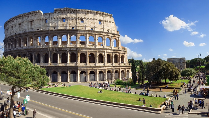 Il nuovo attico su Roma è al Colosseo! - Dimensione Suono Roma